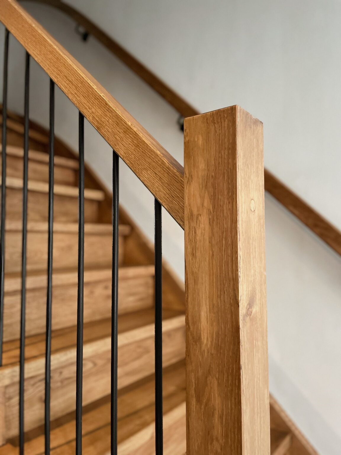 Houtte - Houten kozijnen en trappen